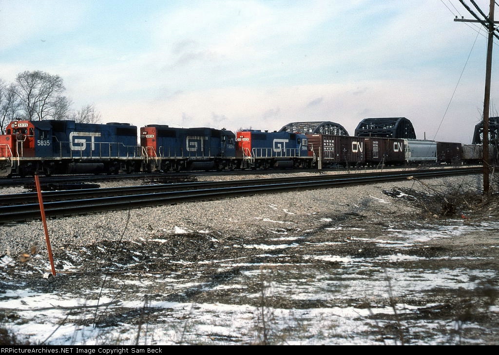 GTW 5835, 5836, and 5806